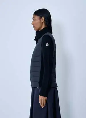 Moncler Quilted Zip-up Cardigan With Knitted Sleeves - Black