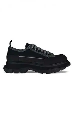 Alexander McQueen Tread Slick Low Top Sneakers - Black