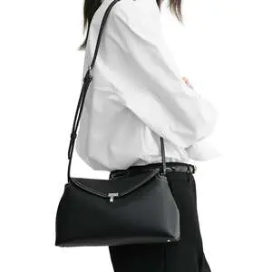 TOTEME T-lock Clutch Bag In Textured Leather - Black