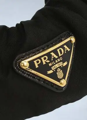 Prada Re-nylon Scrunchie With Logo Plaque - Black