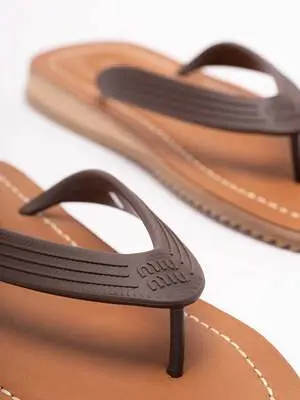 Miu Miu Leather Flip Flops - Multicolor