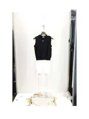 Celine Sleeveless Vest - Black