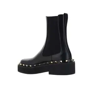 Valentino Garavani Rockstud M-way Ankle Boots