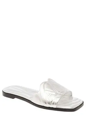 Alexander McQueen Metallic Leather Flat Sandals With Embossed Motif - Silver
