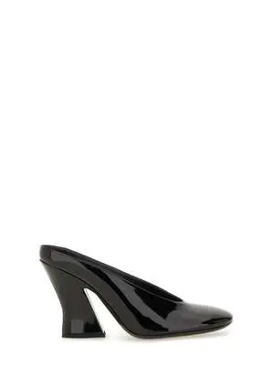Givenchy Sculpted Leather Pumps - Black