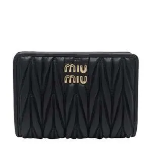 Miu Miu Logo Matelasse' Wallet - Black