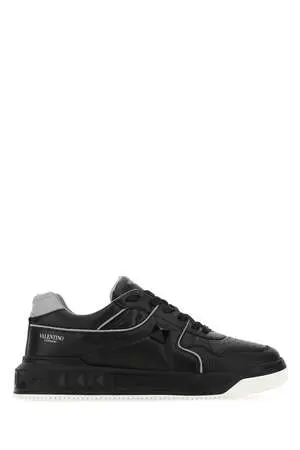 Valentino Garavani Nappa Leather One Stud Sneakers - Black