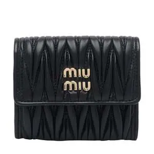Miu Miu Logo Matelasse' Wallet - Black