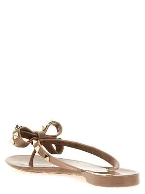 Valentino Garavani Rockstud Thong Sandals - Pink
