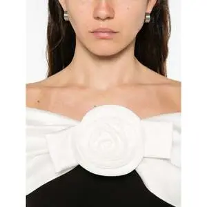 SELF-PORTRAIT Off-shoulder Flower Detail Top