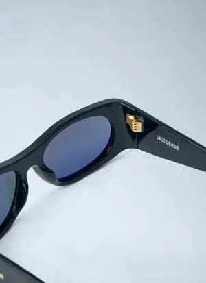 Jacquemus Rectangular Frame Sunglasses With Logo Engraving