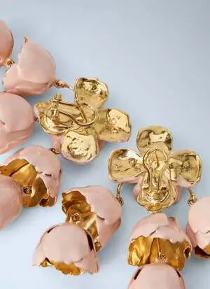 Chloé Floral Drop Earrings - Pink