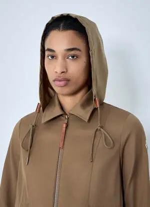 Moncler Adenium Hooded Jacket With Drawstring Details - Green