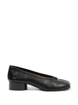 MAISON MARGIELA Tabi Pumps - Black