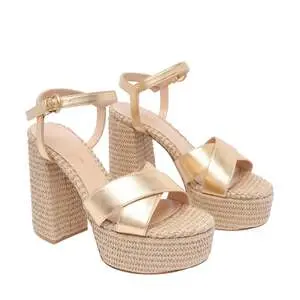 GIANVITO ROSSI Platform Sandals - Gold