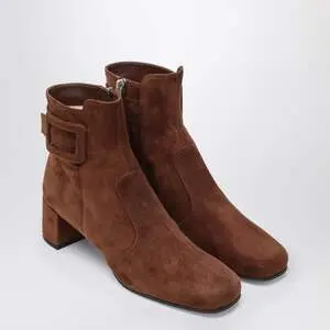 ROGER VIVIER Très Vivier Suede Ankle Boots With Buckle Detail