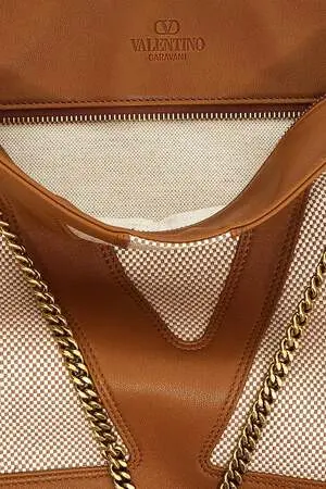 Valentino Garavani Viva Superstar Midi Shopping Bag - Cream