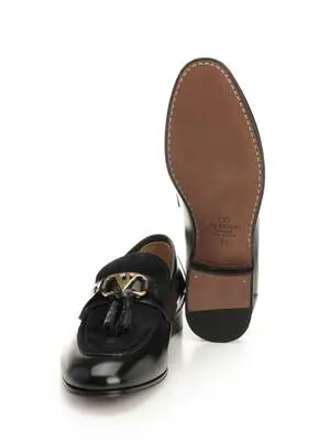 Valentino Garavani Vlogo Leather Loafers With Tassels