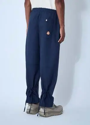 Moncler Cotton Gabardine Trousers With Logo Patch - Blue