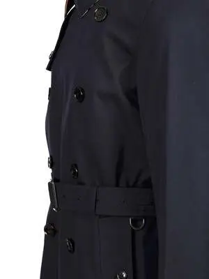 Burberry The Kensington Medium Trench Coat
