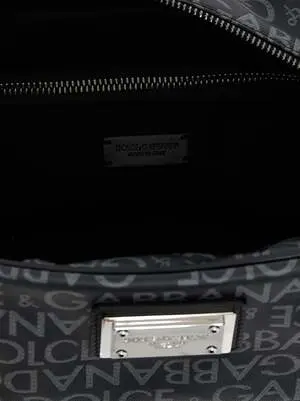 Dolce & Gabbana Leather Toiletry Bag With Logo Plaque