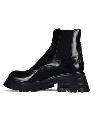 Alexander McQueen Wander Chelsea Boots