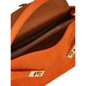 FERRAGAMO Soft Hug Shoulder Bag