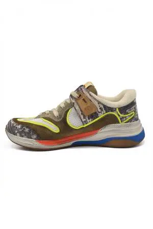 Gucci Ultrapace Sneakers