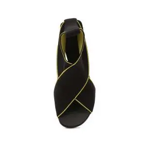 Bottega Veneta Fabric Flex Sandals With Embossed Logo - Black