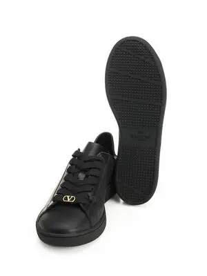 Valentino Garavani Royco Leather Lace-up Sneakers - Black