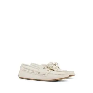 Gucci Leather Logo Plaque Loafers
