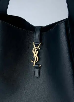 Saint Laurent Le 5 À 7 Hobo Bag - Black