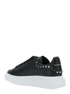Alexander McQueen Studded Leather Low Top Sneakers - Multicolor