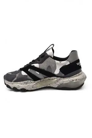Valentino Garavani Bounce Camouflage Sneakers - Black