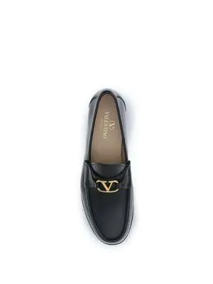 Valentino Garavani Signature Vlogo Loafers