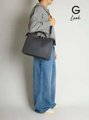 Fendi Iseeu Medium Leather Handbag - Multicolor