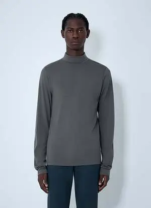 RIER Long Sleeve Wool Turtleneck Sweater