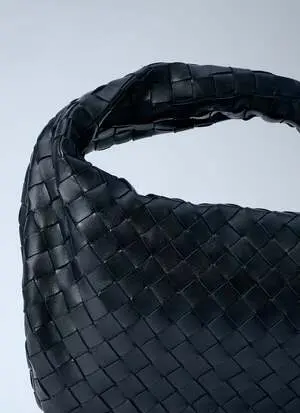 Bottega Veneta Teen Jodie Handbag - Black