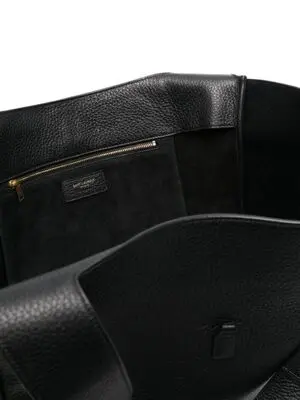 Saint Laurent Le 5 À 7 Hobo Bag In Grained Leather - Black