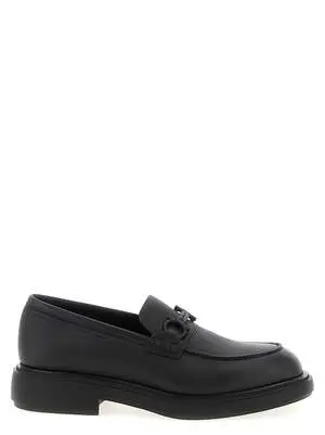 FERRAGAMO Arden Hammered Leather Loafers With Gancini Clasp - Black