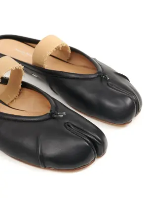 MAISON MARGIELA Tabi Split Toe Leather Pumps