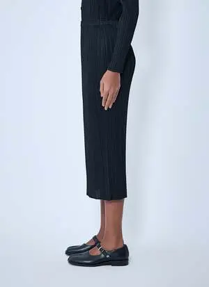 Issey Miyake Pleated Midi Skirt - Black