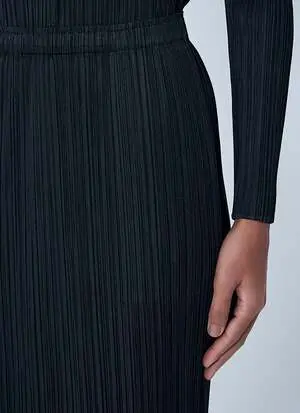 Issey Miyake Pleated Midi Skirt - Black