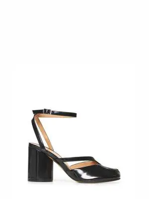 MAISON MARGIELA Black Brushed Leather Tabi Sandals With Adjustable Ankle Strap - Multicolor