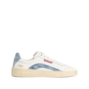 Dsquared2 Low-top Sneakers With Panelled Detail And Distressed Effect - White
