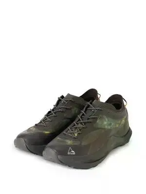 AND WANDER X Roa Camouflage-print Low-top Sneakers