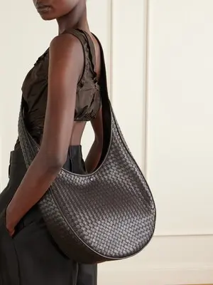 Bottega Veneta Intrecciato Ovetto Leather Shoulder Bag - Brown