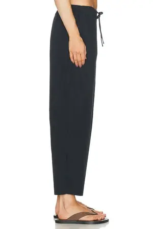 EAVES Lana Cropped Barrel Leg Pant - Black