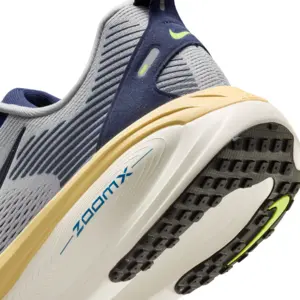 Nike Vomero 18 Road Running Shoes - Grey