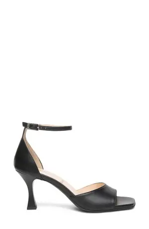 NEROGIARDINI Leather Ankle Strap Sandals With Flared Heel And Square Toe
